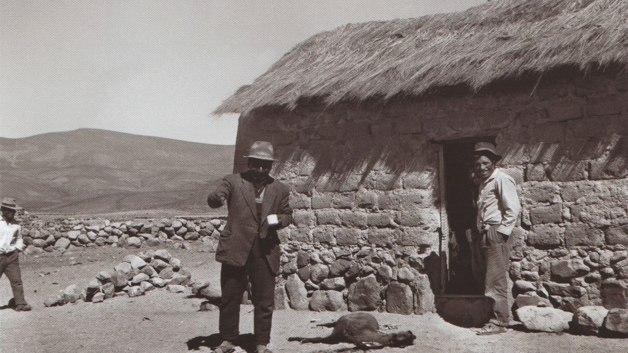 Manual constructivo de la casa aymara busca resguardar técnicas ancestrales